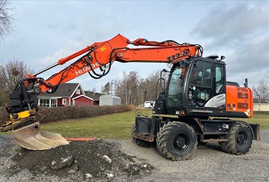 Bager Hitachi ZX140W-5B dobro opremljen