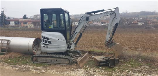 New Holland Bager 27.2C Bager 2010 Godište