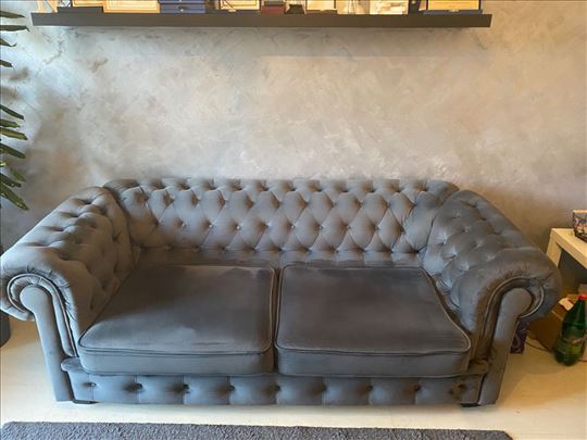 Chesterfield trosed i fotelja