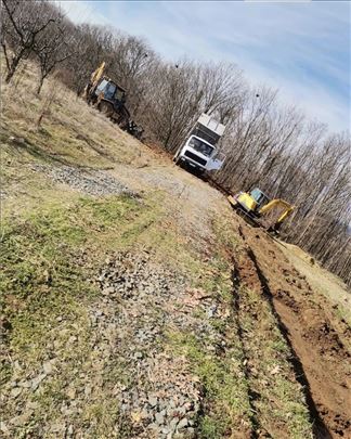 Povoljno krčenje placeva, iskopi i odvoz materijla