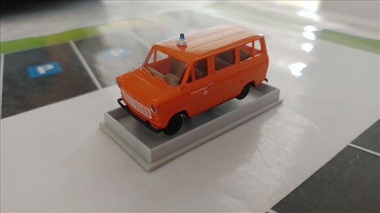 Brekina Ford 1:87