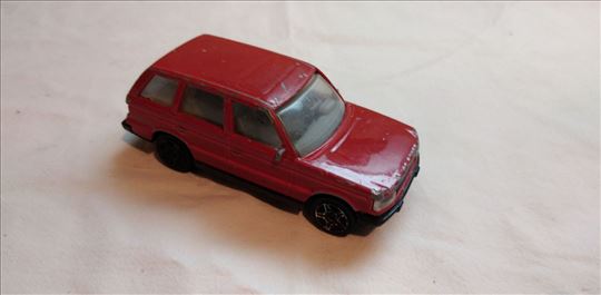 Burago Range Rover, 1:43 malo izgreban,fale z.zmig