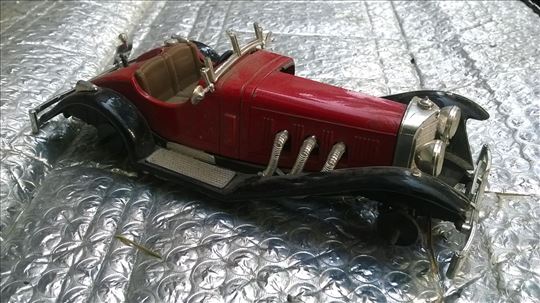 Burago Mercedes SSK, 1:24,nekompletan za delove II