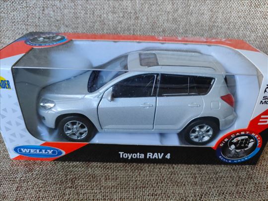 Metalni autić - Toyota RAV 4