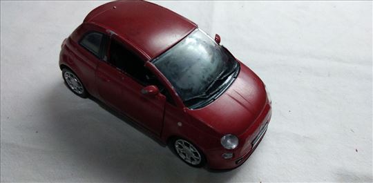 MSZ Fiat 500,1:28svetle sva svetla otvaranjem vrat