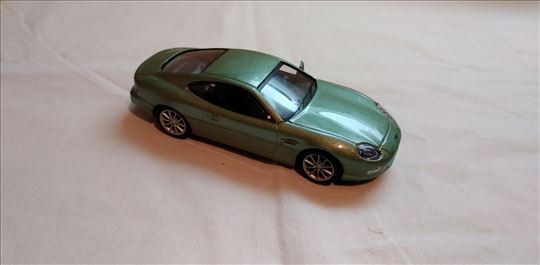 Carrarama Aston Martin DB7, 1:43 ,fali d.retrovizo