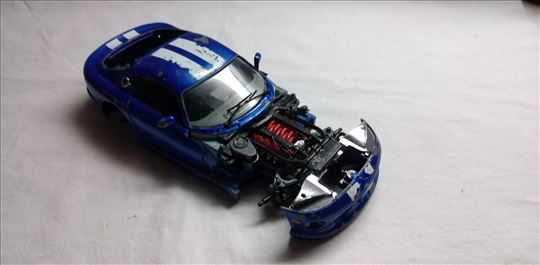 Burago Dodge Viper 1:24,Italy ispravno p.staklo, f