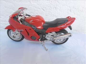 Motor Honda CBR PGM-F1, :18 (slomljena 3 zmigavca)