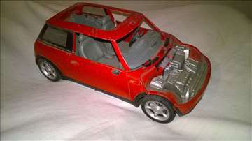 Mini Cooper 1:18,za delove,tockovi na metal.osovin