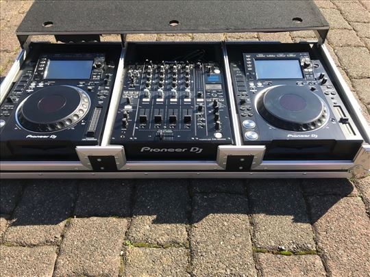 Pioneer DJ Nexus 2 DJ Set: 2x CDJ 2000 NXS2