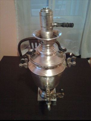 Samovar posrebren