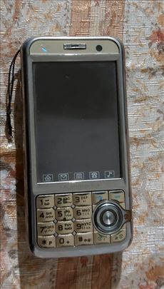 Stari telefon