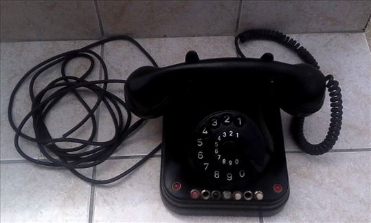 bakelitni telefon 2