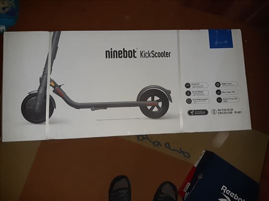 Segway Ninebot KickScooter E22 nov i neotpakovan