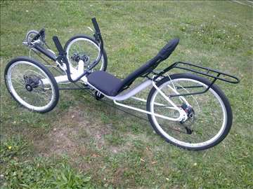 Recumbent trike