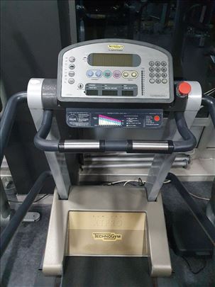 Technogym xt pro 600 traka