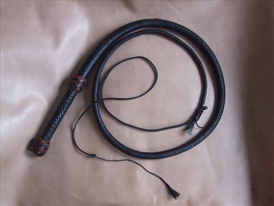 Bic od koze - bullwhip