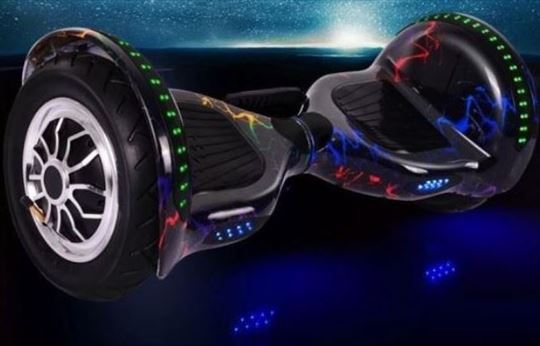 Hoverboard sa ručkom - električni skuter 10" crni