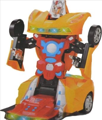 Auto robot novo Transformers trkački auto, akcija