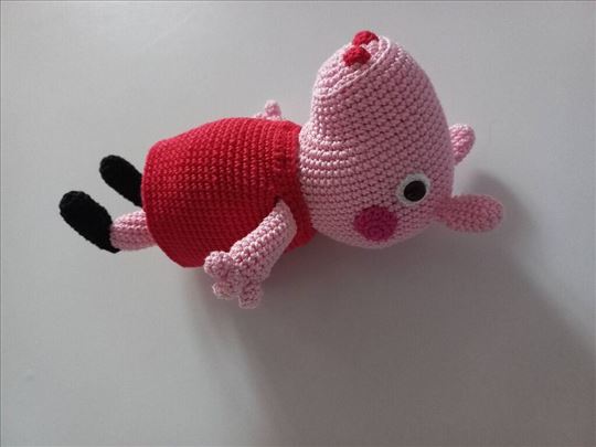 Heklana igračka Pepa prase, amigurumi