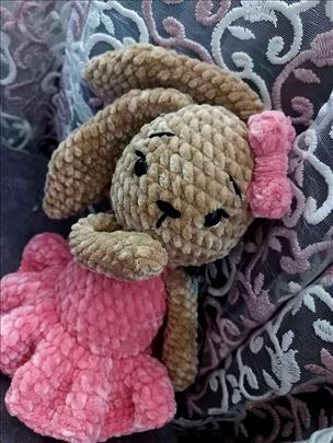 Heklani plišani zeka, amigurumi