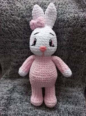 Heklani plišani zeka, amigurumi