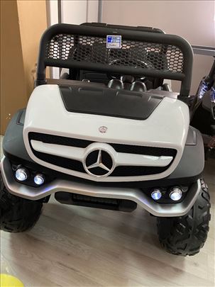 Mercedes Unimog 4x4 auto za decu na akumulator