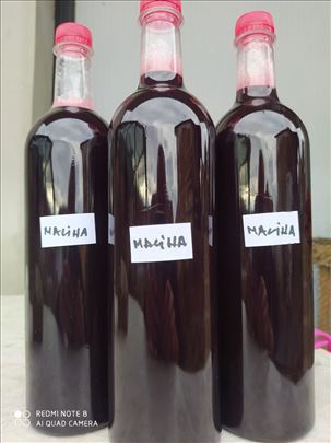 Domaći sirup od maline