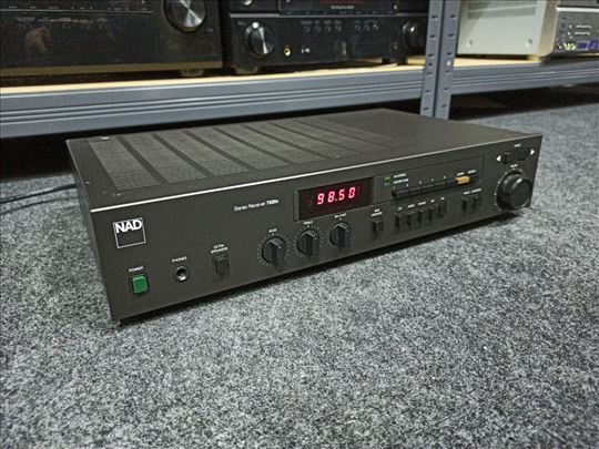 Nad 7020 E