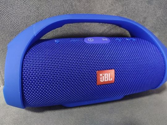 JBL Bluethooth zvučnik plavi