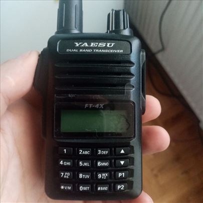 Yaesu ft 4x nove