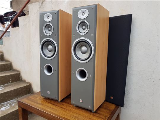 JBL E60