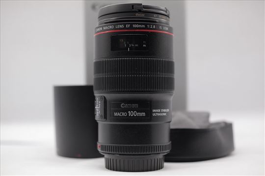 Canon 100mm 2.8 L Macro USM + UV filter + EW-73