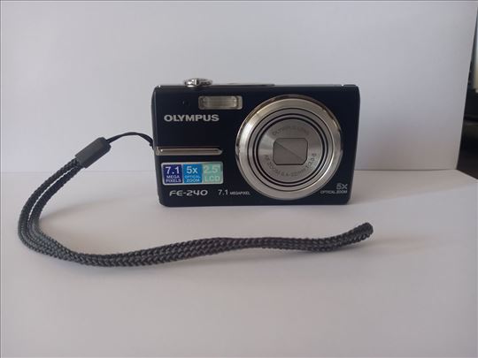 Olympus Fe-240 fotoaparat