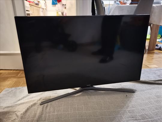 Prodajem TV Samsung 40'' UE40MU6122KXXH