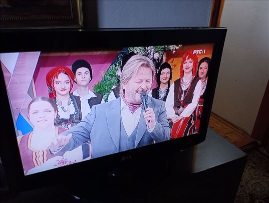 LG TV26" odličan,ispravan