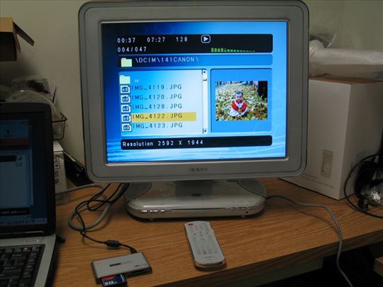 OPPO 20-inch LCD-TV