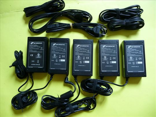 Komplet od 5 Adaptera za kamere i DVR snimac 12V 4