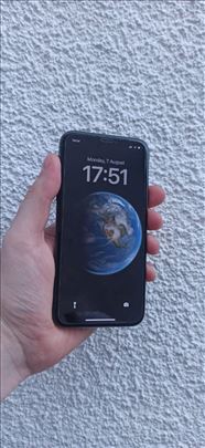 iPhone X super stanje bez tackice očuvan 9.8/10