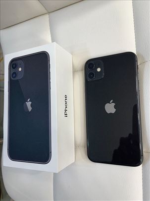 Iphone 11 crni u odličnom stanju