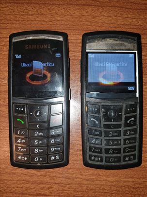 Samsung SGH-X820 2 komada