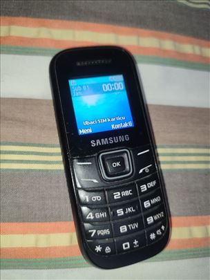 Samsung E1200 Pusha