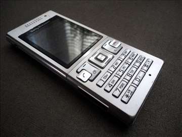 Sony Ericsson T700