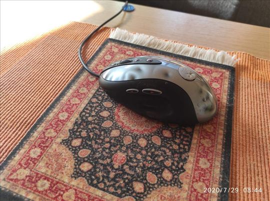 Logitech MX 518