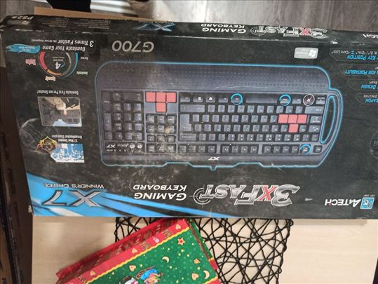 Prodajem polovnu gaming tastaturu