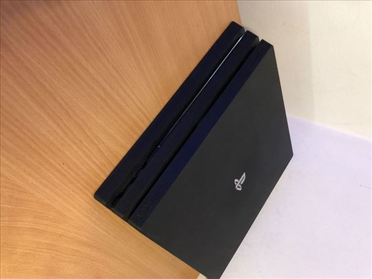 Sony PlayStation 4 PRO 1Tb