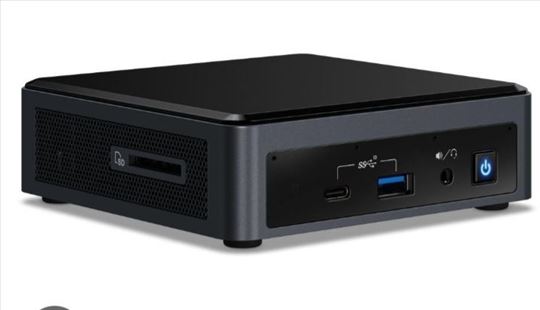 Mini PC NUC10I3FNK2 sa monitorom ZeUS 19"