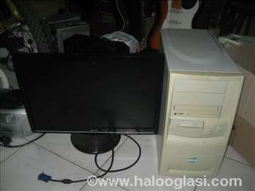 Kompjuter Pentium 2 neispitan