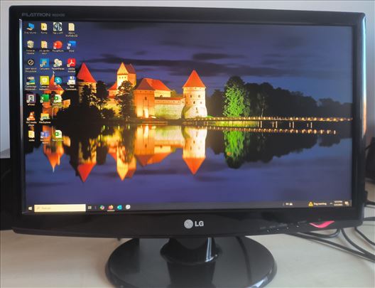 Odličan LG Monitor 22 inča Wide W2243S-PF