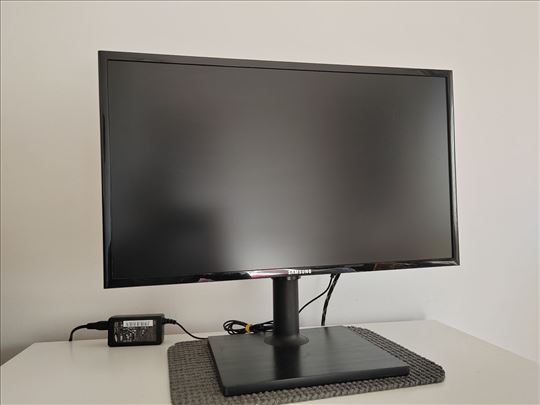 Samsung IPS Monitor 24"